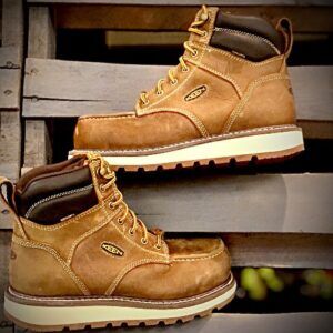 5 Best Work Boots For Walking All Day (Expert-Approved)